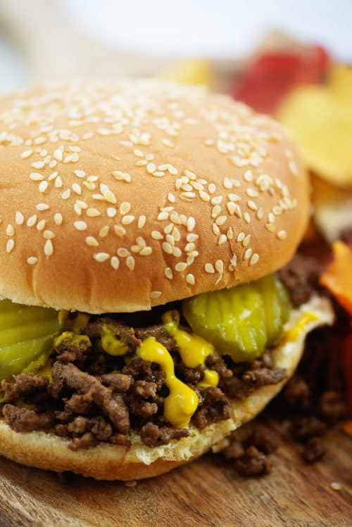 Loose Meat Sandwiches {Maid-Rite Recipe} | Buns In My Oven