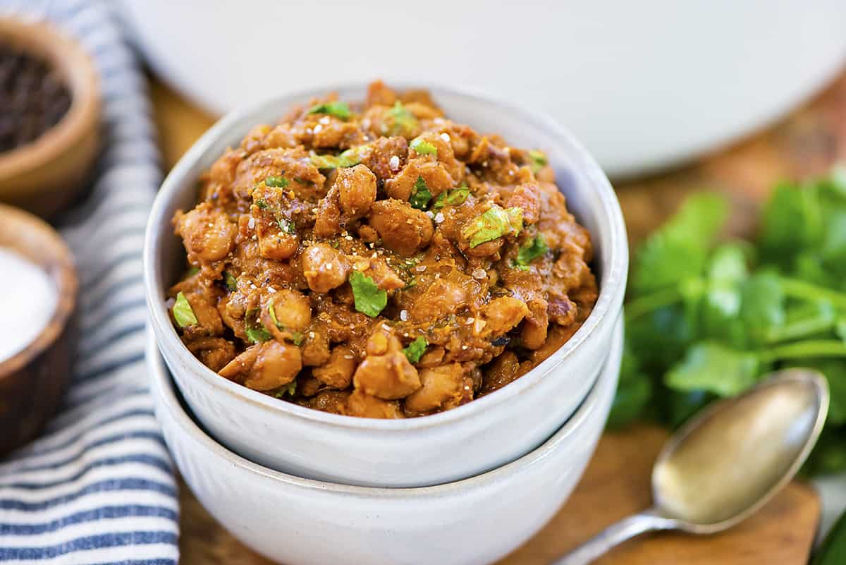 Drunken Beans Recipe (Frijoles Borrachos) | Buns In My Oven