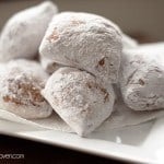 Beignet Recipe, pronunciation, and description by bunsinmyoven.com