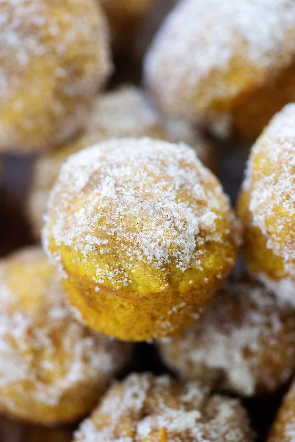 Mini Pumpkin Muffins | Buns In My Oven
