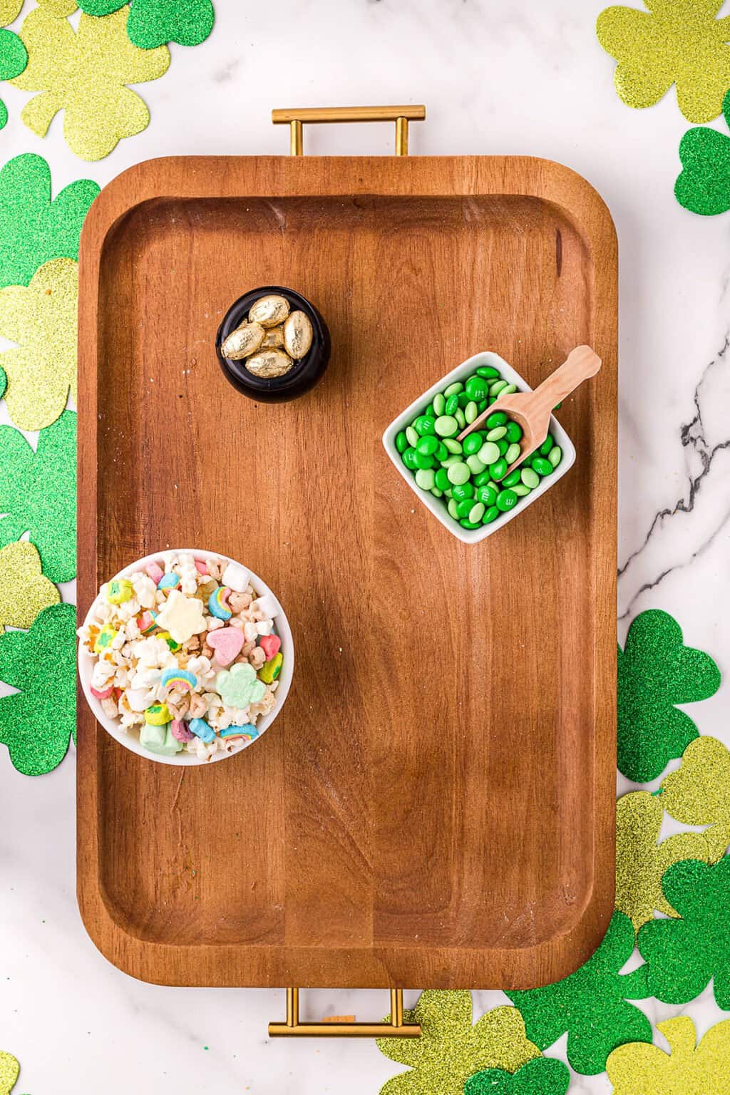 St. Patrick's Day Snack Board | Buns In My Oven