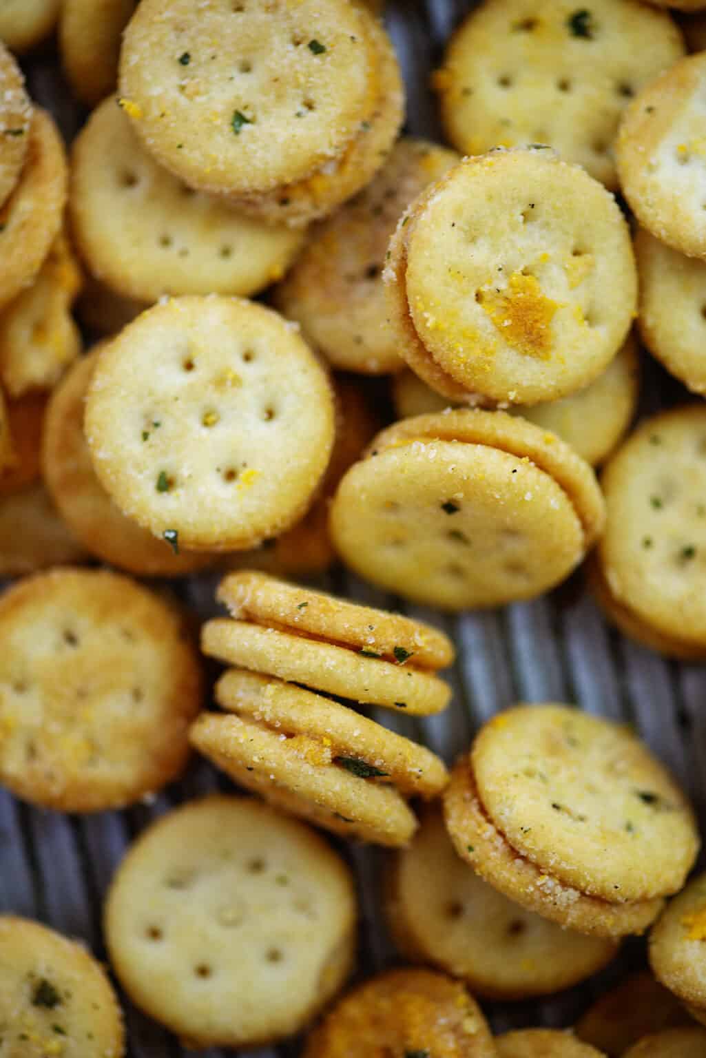 Cheesy Ranch Ritz Bits | Buns In My Oven